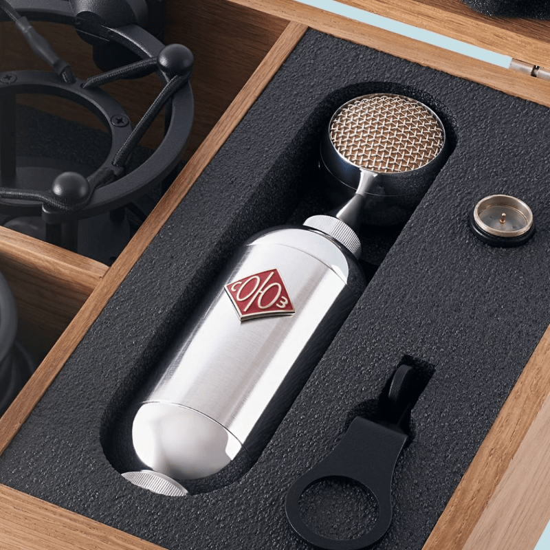 Mic Soyuz Microphones 023 BOMBLET DELUXE | MicPedia.com